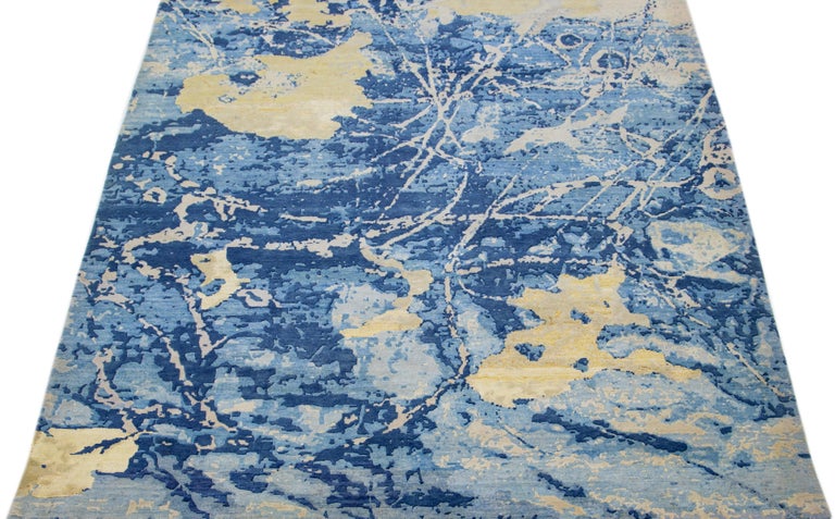 Wool and Silk Modern Handmade Rug with Abstract Blue/Yellow Motif For ...