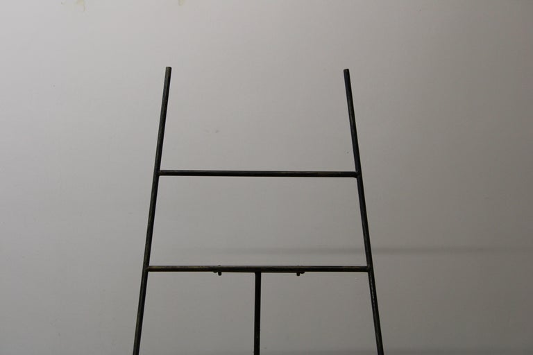 Wrought Iron Easel w/ Swirl Design For Sale at 1stDibs