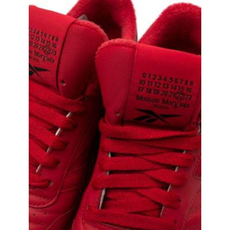 x Reebok Red Classic Tabi Leather Sneakers For Sale at 1stDibs