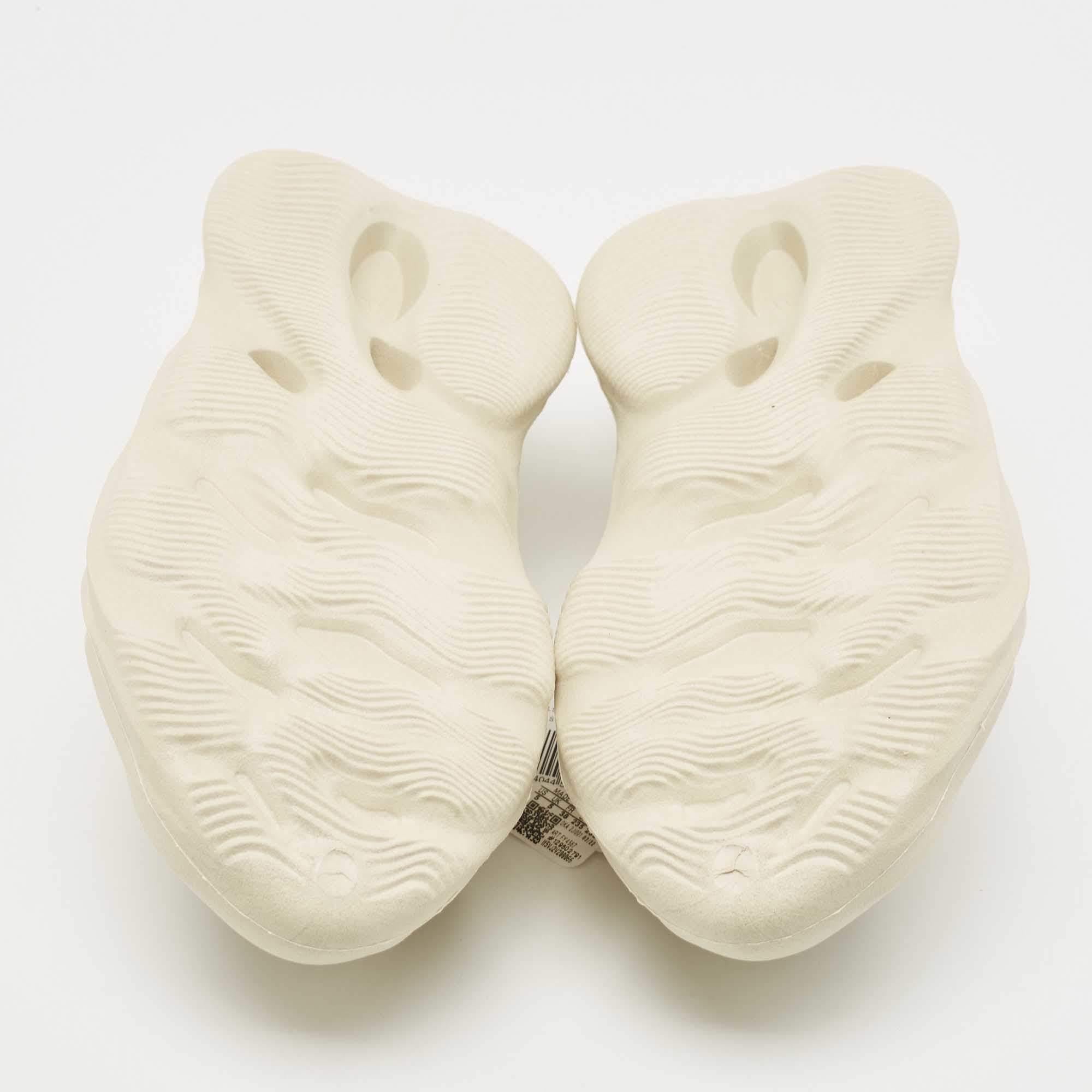 Yeezy x Adidas Cream Rubber Foam RNNR Sneakers Size 38 For Sale at 1stDibs