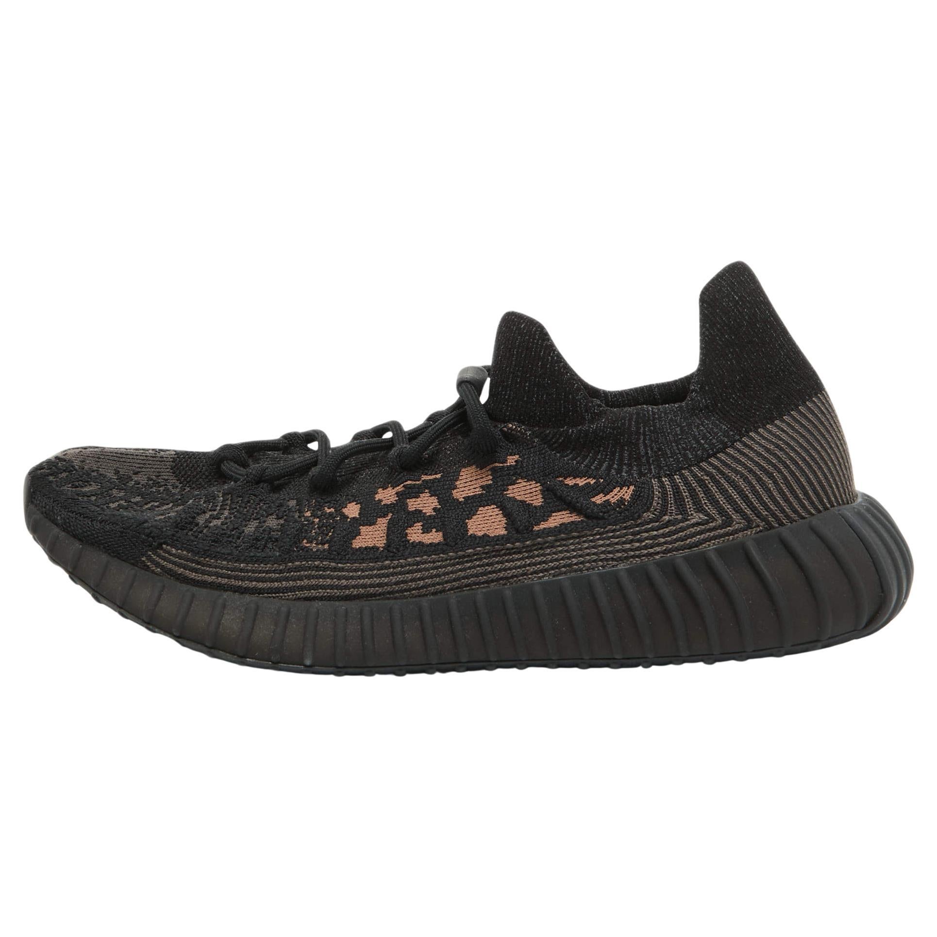 Yeezy x Adidas Knit Fabric Boost 350 V2 CMPCT Slate Carbon Sneakers ...