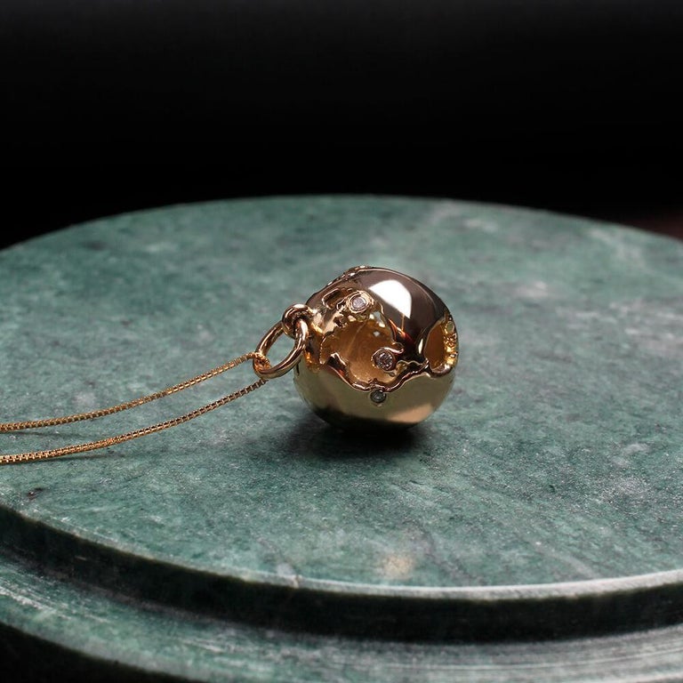 14 Karat Yellow Gold Globe Map Pendant Necklace with Diamond ...