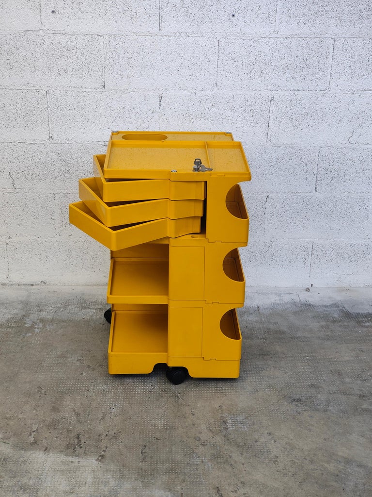 Yellow Boby Cart by Joe Colombo for Bieffeplast 70s For Sale at 1stDibs