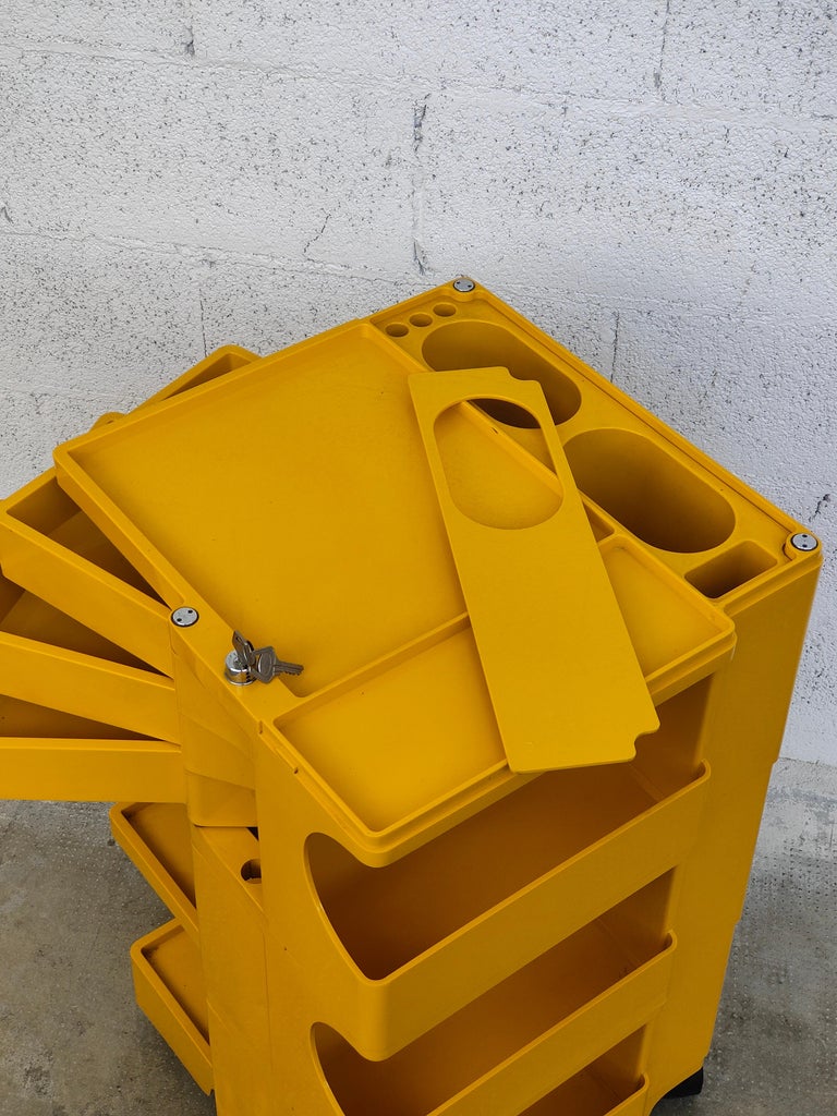 Yellow Boby Cart by Joe Colombo for Bieffeplast 70s For Sale at 1stDibs