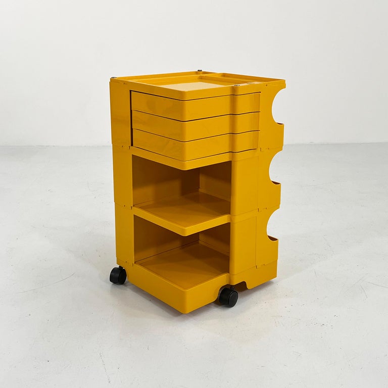 Yellow Boby Trolley by Joe Colombo for Bieffeplast, 1960s For Sale at ...
