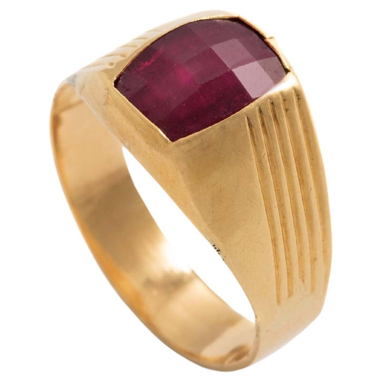 Yellow Gold 18k Ring For Sale at 1stDibs