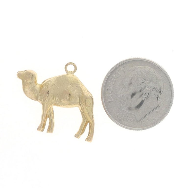 Yellow Gold Camel Pendant 18k Animal Charm For Sale at 1stDibs