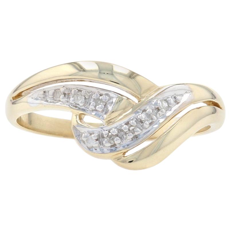 Diamond Wave Gold Ring For Sale at 1stDibs