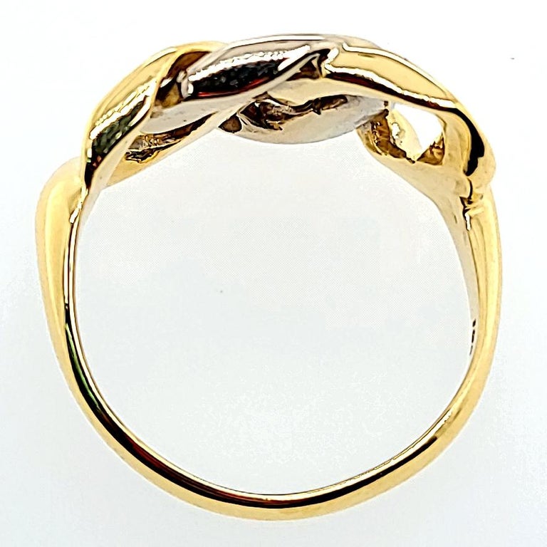 Yellow Gold Diamond Link Ring For Sale at 1stDibs