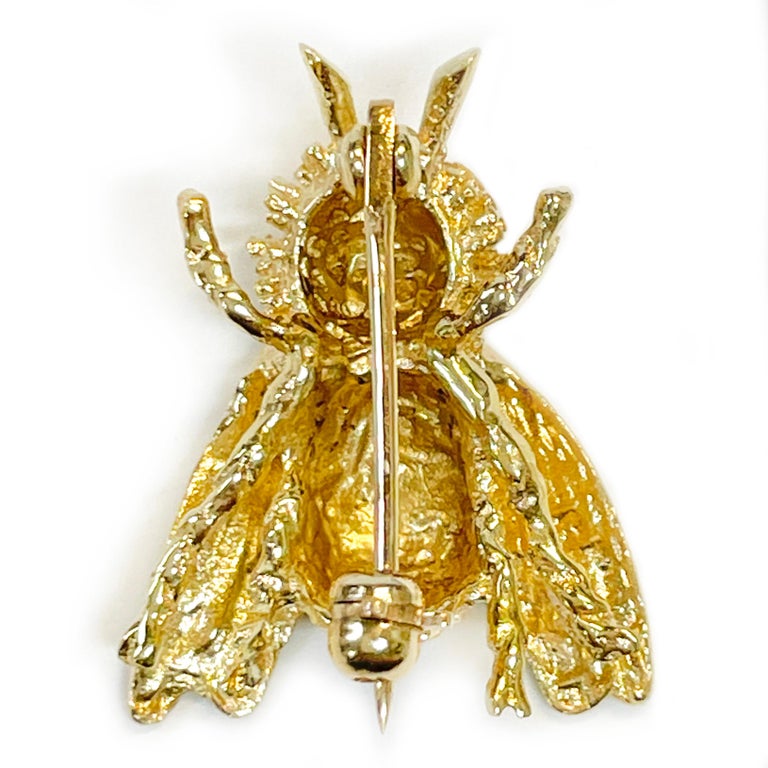 Yellow Gold Fly Pin Brooch For Sale at 1stDibs