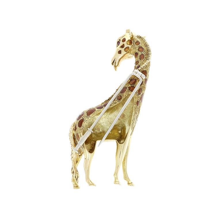 Yellow Gold Diamond and Ruby Giraffe Brooch For Sale at 1stDibs