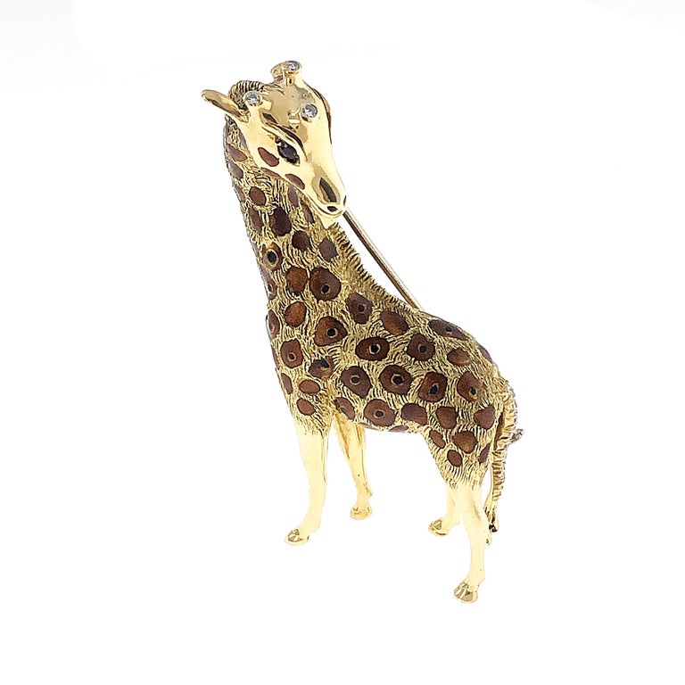 Yellow Gold Diamond and Ruby Giraffe Brooch For Sale at 1stDibs