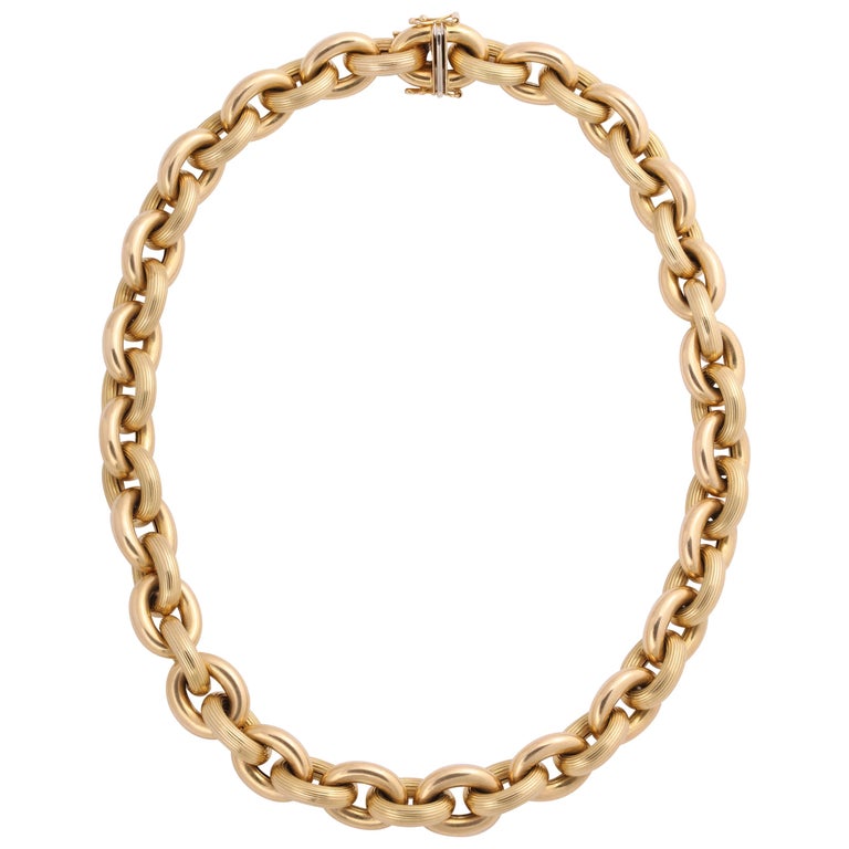 Yellow Gold Polished and Striated Oval Link Chain at 1stDibs