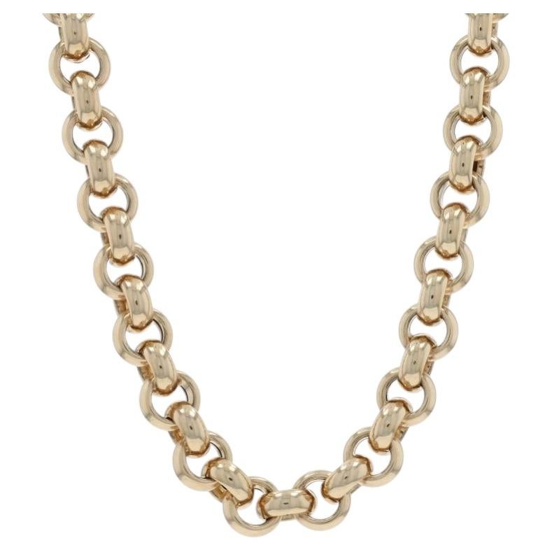 14 Karat Yellow Gold 3mm Figaro Chain Necklace For Sale at 1stDibs