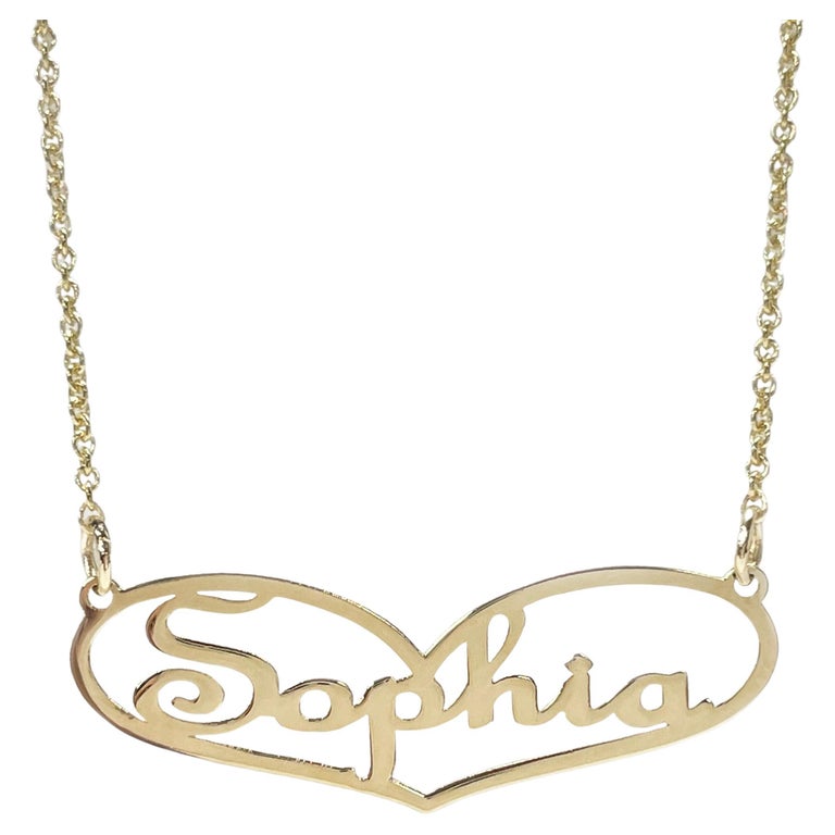 Yellow Gold Sophia Name Pendant Necklace For Sale at 1stDibs