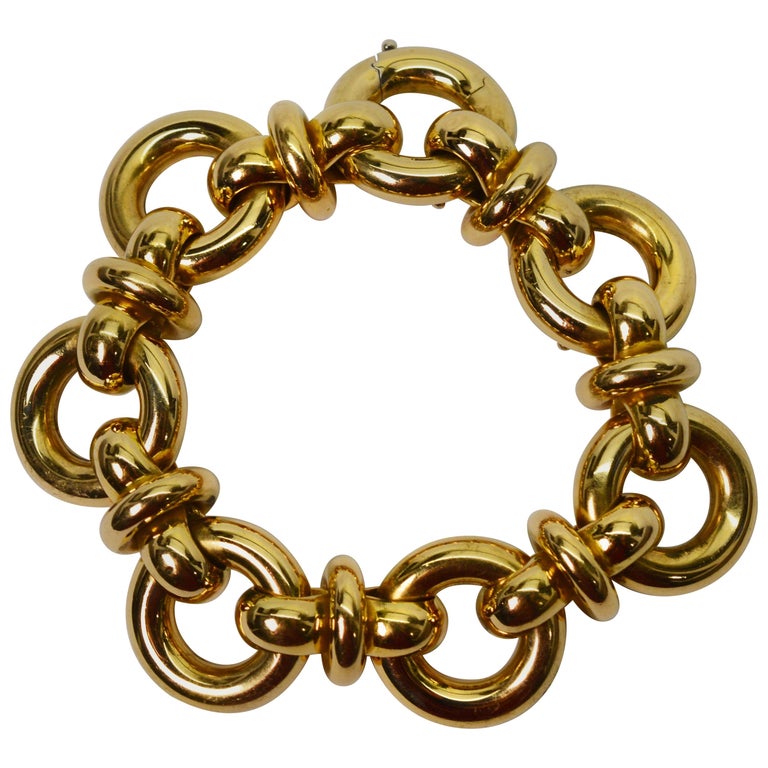 Yellow Gold Wide Round Link Chain Statement Bracelet For Sale at 1stDibs