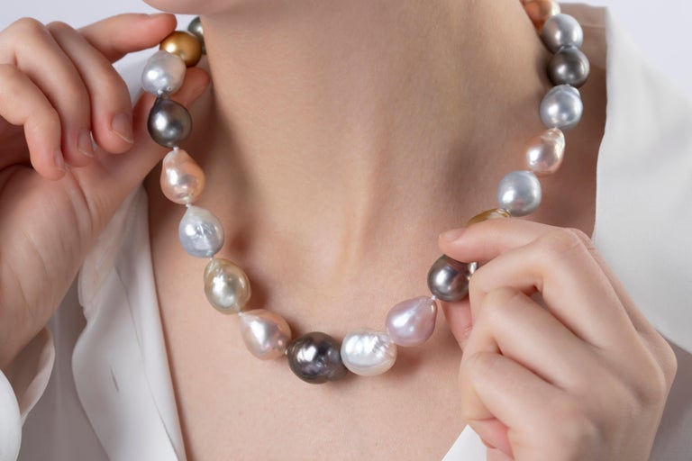 Yoko London Baroque Tahitian South Sea And Pink Freshwater Pearl