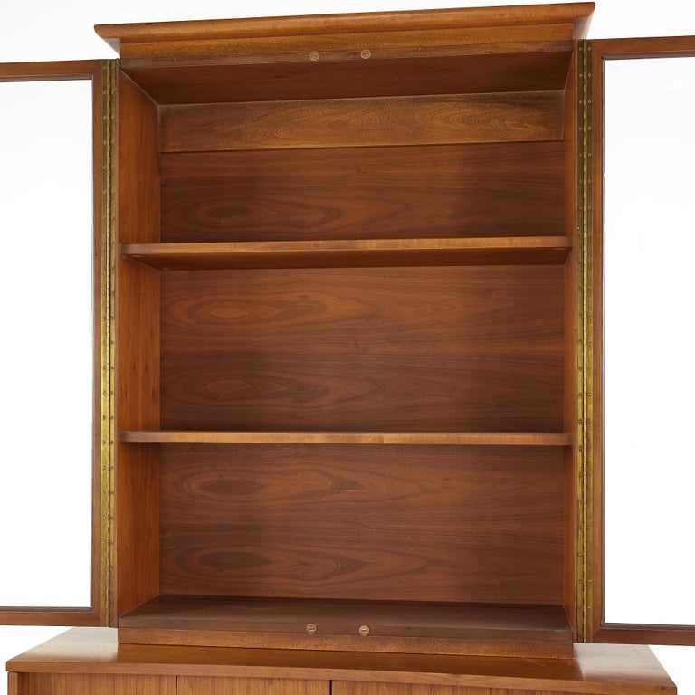 Young Manufacturing Mid Century Curved Walnut Buffet and Hutch For Sale ...