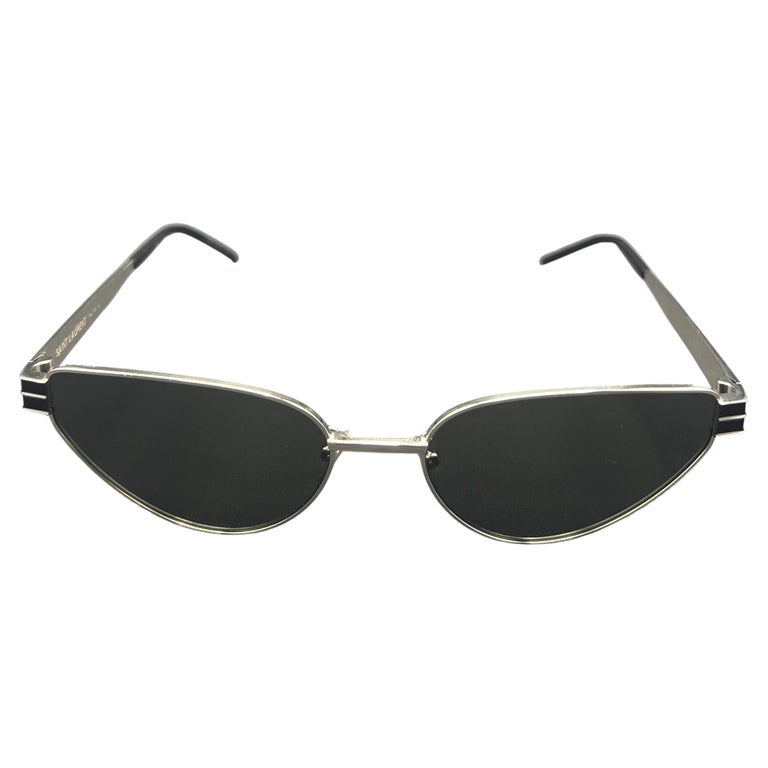 YSL Black and Silver Cat Eye Sunglassed For Sale at 1stDibs
