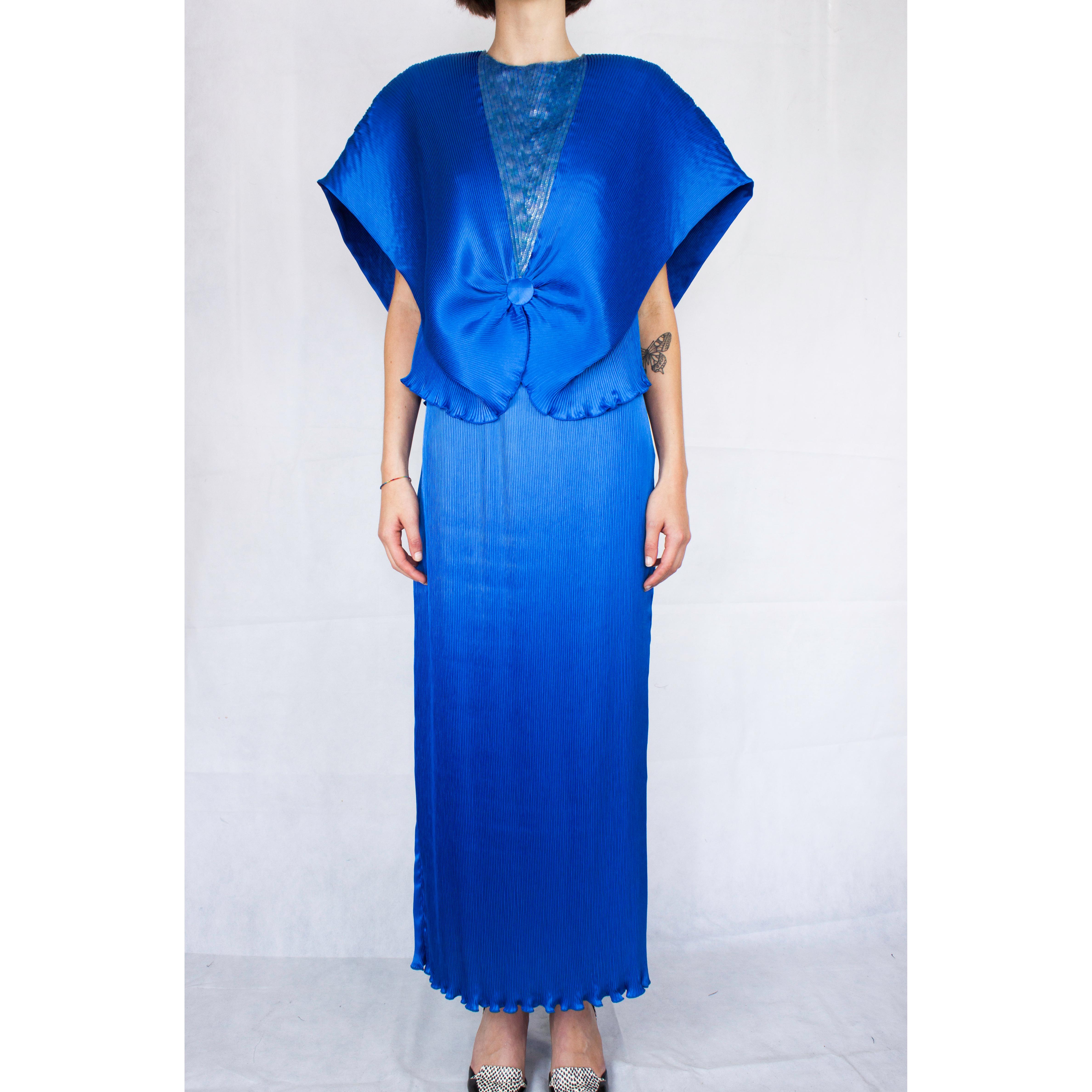 Yuki Torimaru pleated columnar evening gown, Circa 1987 For Sale at ...