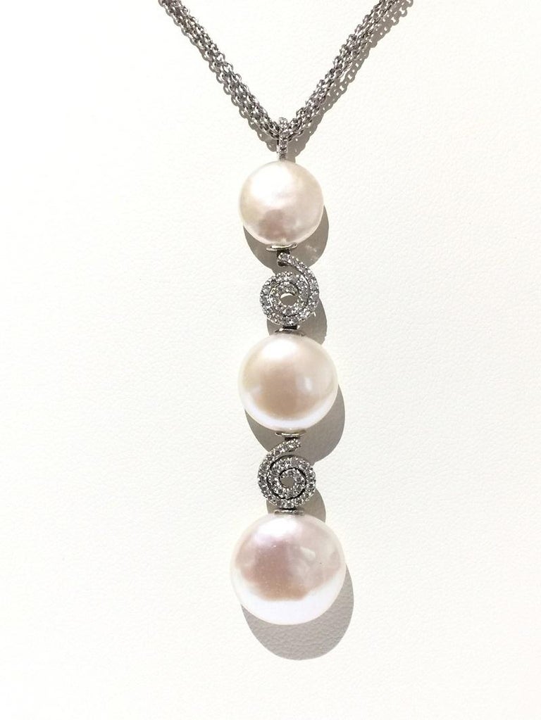 Yvel Pearl and Diamond Necklace N319MINIW For Sale at 1stDibs