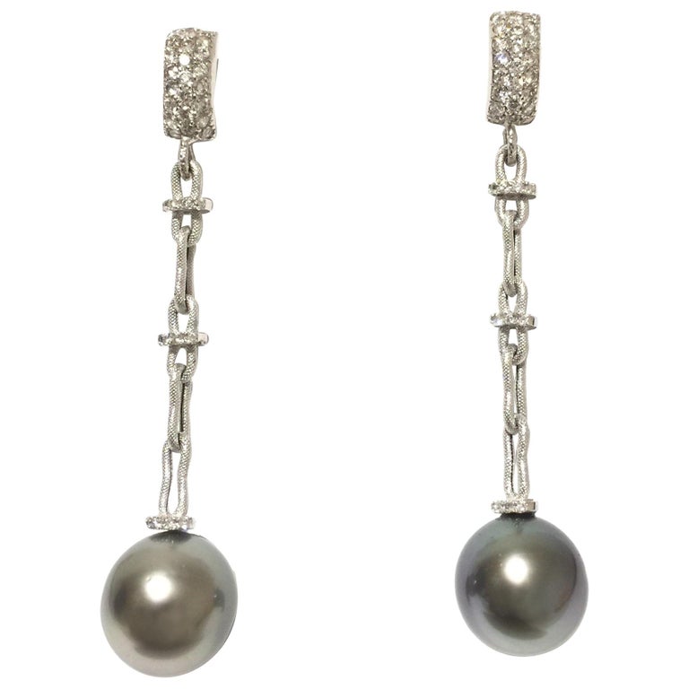 Yvel Pearls and Diamonds Earring E1MARTHW For Sale at 1stDibs
