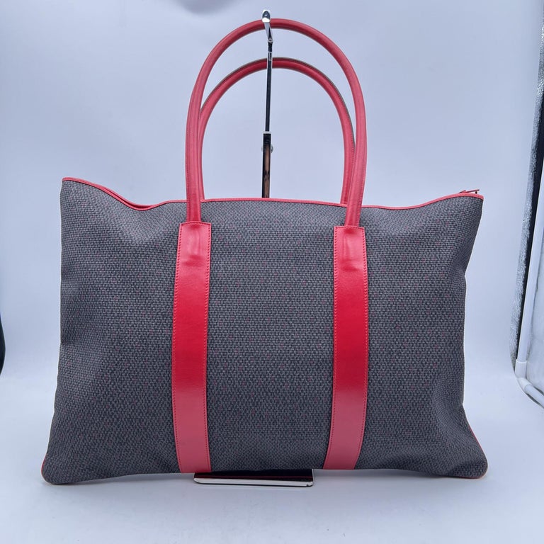 Yves Saint Laurent Grey and Red Textured Vinyl Canvas Tote Bag For Sale ...