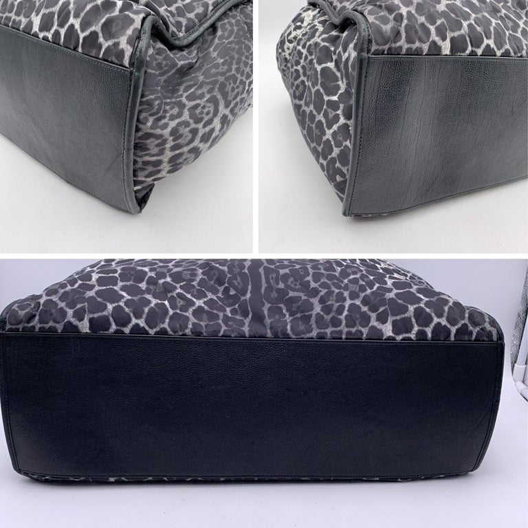 Yves Saint Laurent Grey Animalier Leopard Nylon Large Tote Bag For Sale ...