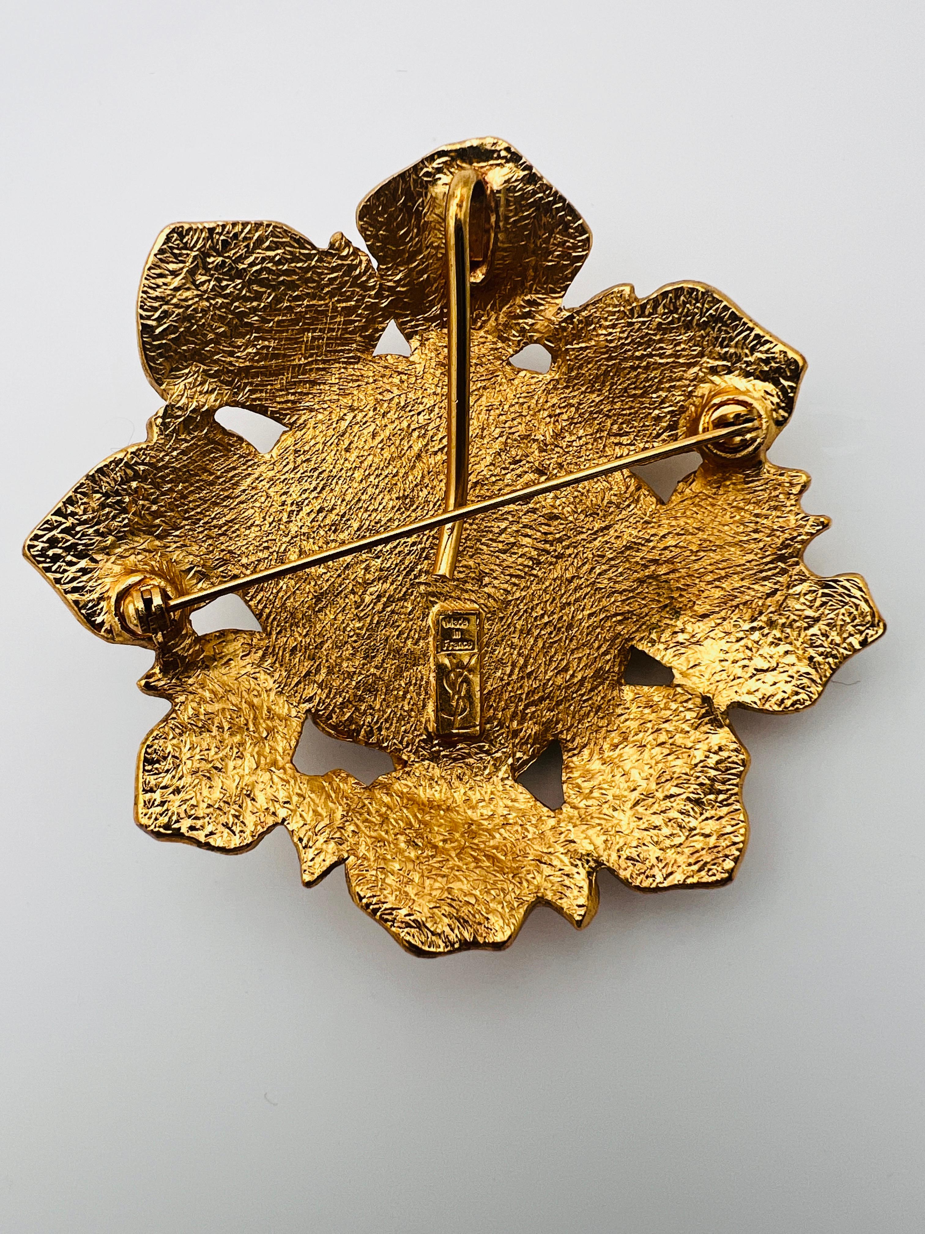 Yves Saint Laurent par Robert Goossens 1980 Brooch Pendant For Sale at ...