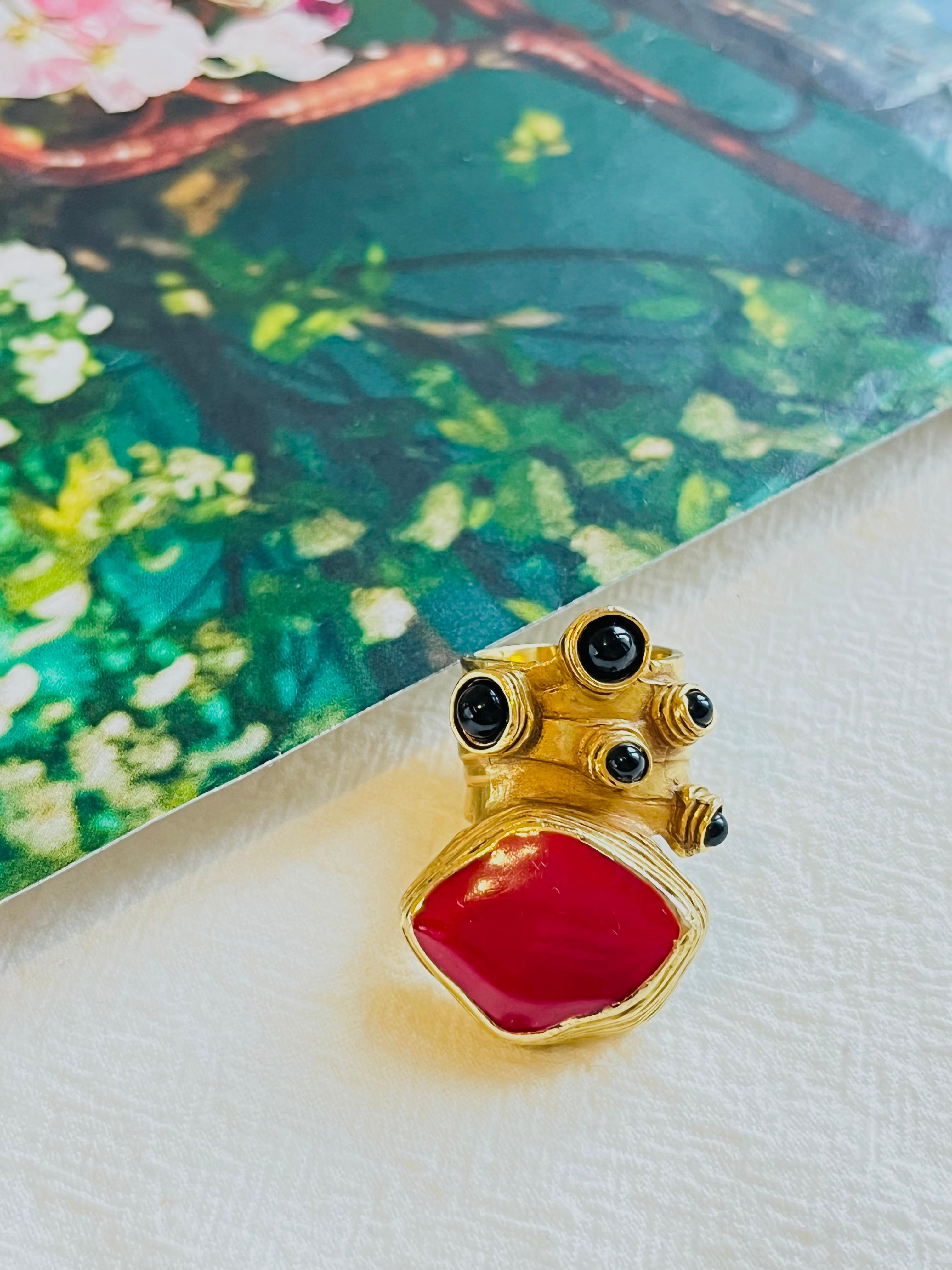 Yves Saint Laurent YSL Arty Cabochon Red Black Dots Chunky Statement ...