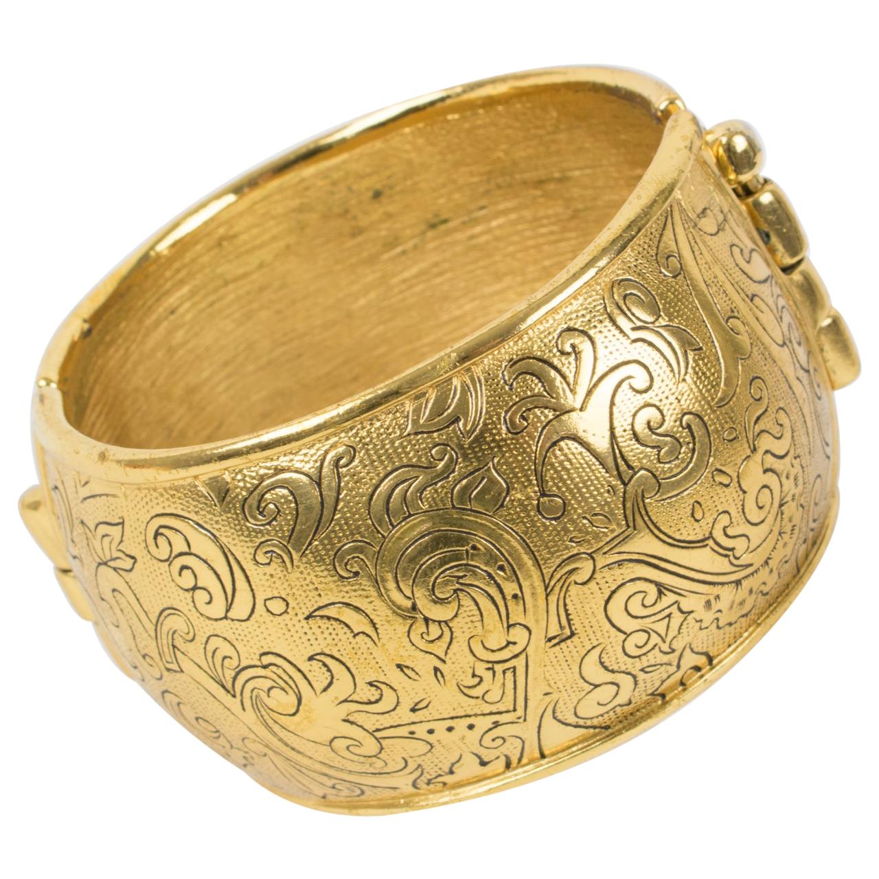 Goldtone Clamp Bracelet For Sale at 1stDibs