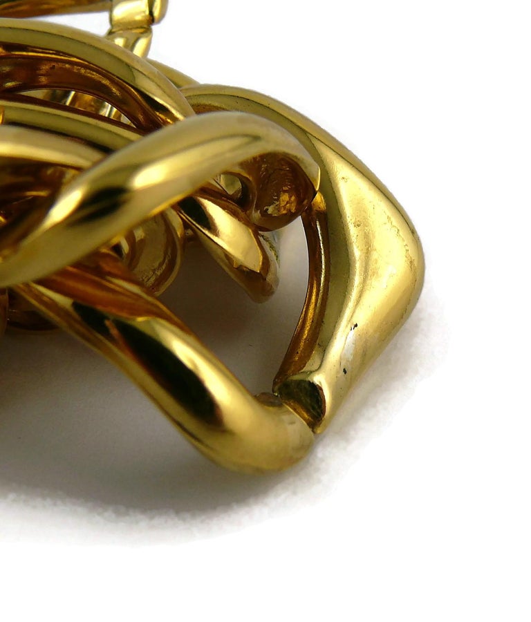 Yves Saint Laurent YSL Vintage Iconic Gold Toned Curb Chain Necklace at ...