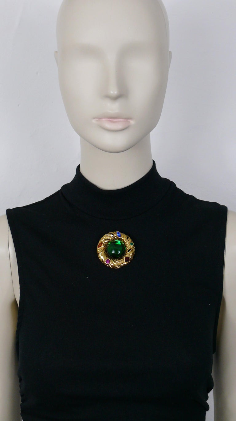 Yves Saint Laurent YSL Vintage Jewelled Gold Toned Nest Brooch For Sale ...