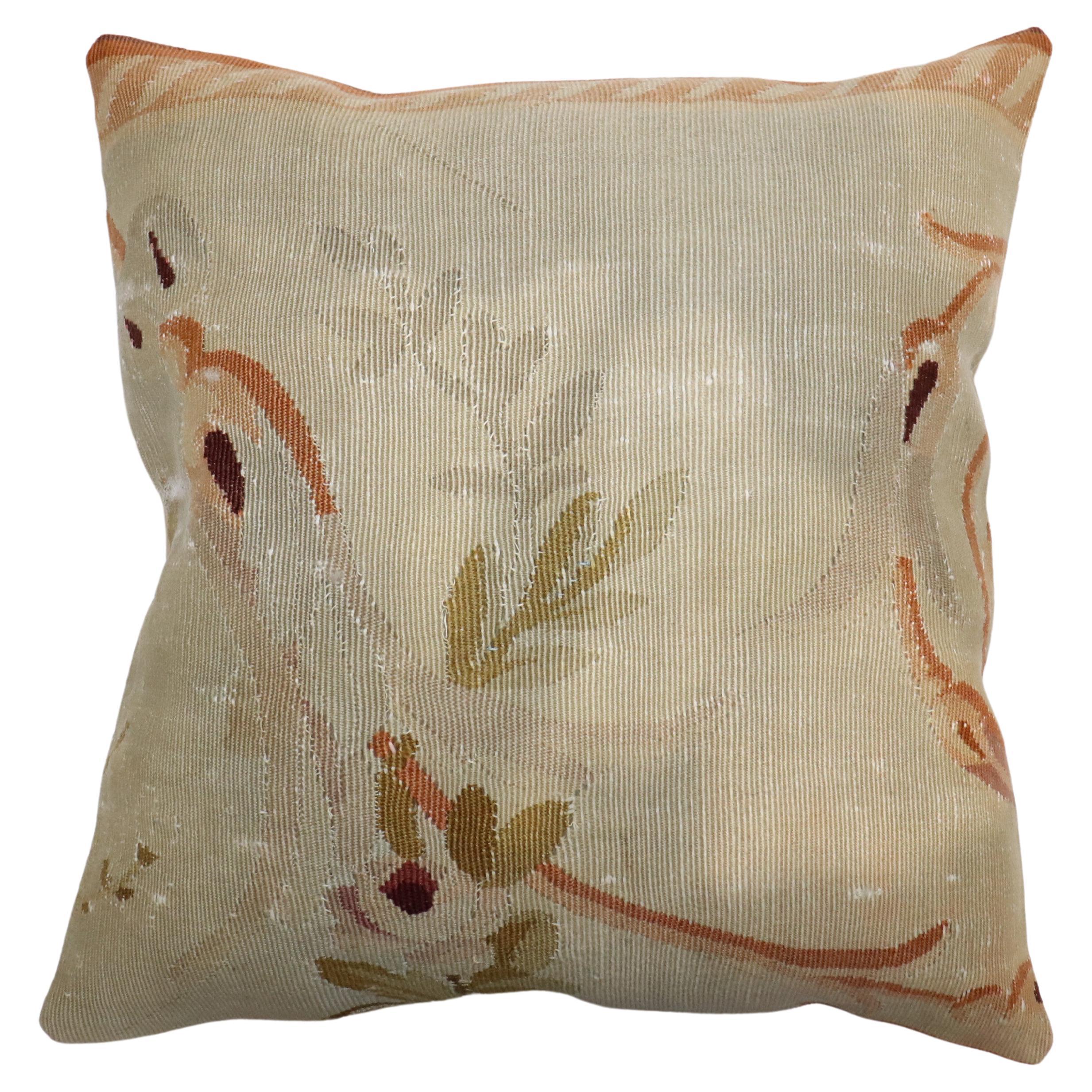 Plastic Pillows and Throws - 1,759 For Sale at 1stDibs