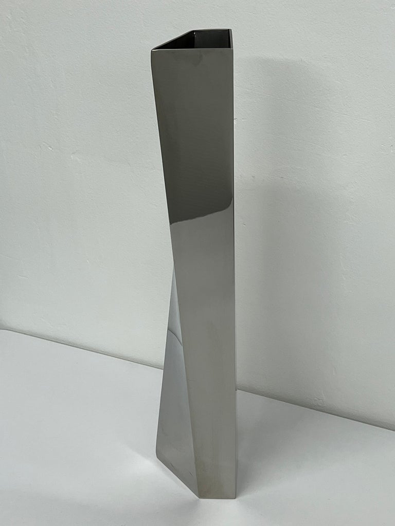 Zaha Hadid Crevasse Flower Vase for Alessi at 1stDibs