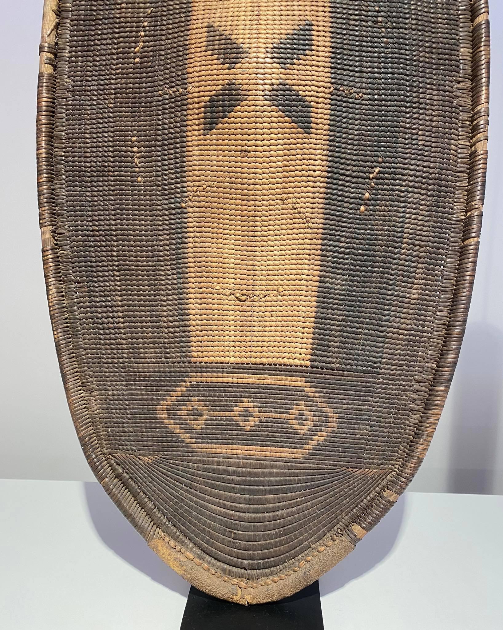 Zande Shield - Nsakara Bandia - Dr Congo - 19th Century - Museum ...