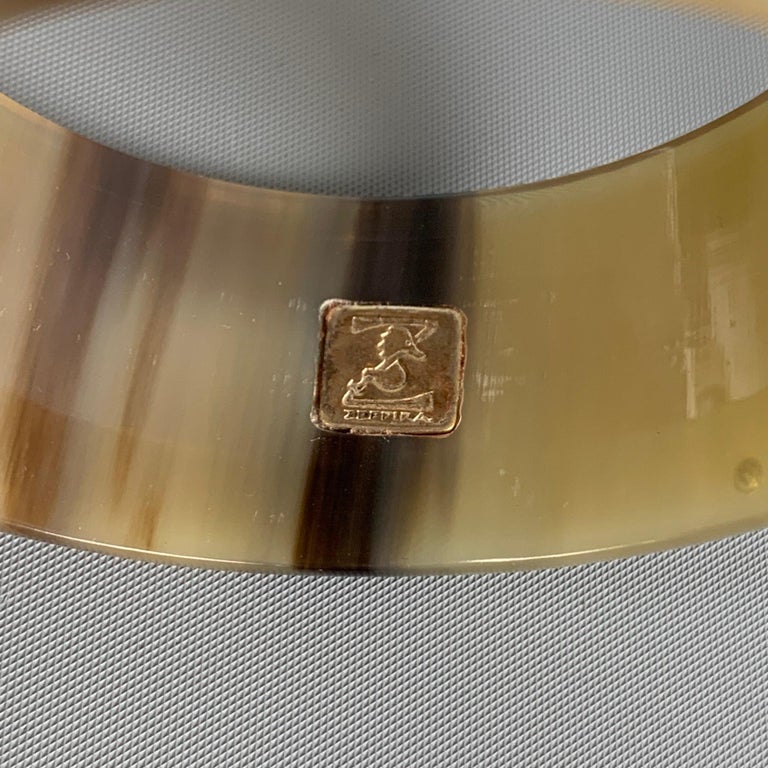 ZEFFIRA Beige Horn Bracelet Set For Sale at 1stDibs