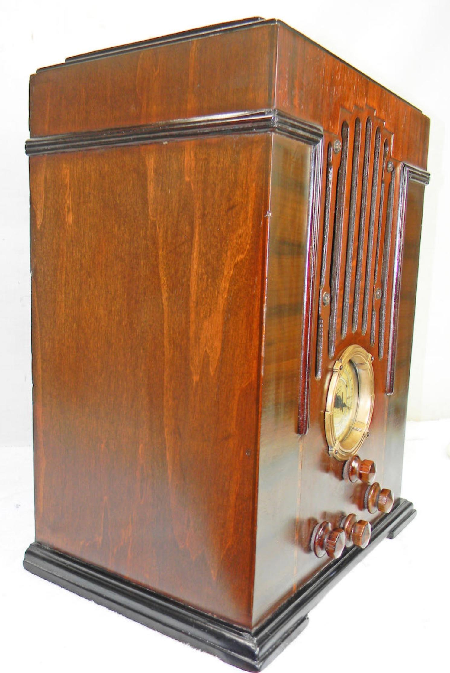 Zenith Art Deco Radio Model 808 Tombstone '1935' Bluetooth For Sale at ...