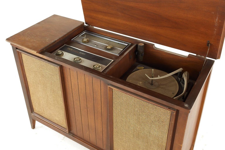 Zenith Mid Century Walnut and Cane Stereo Console For Sale at 1stDibs