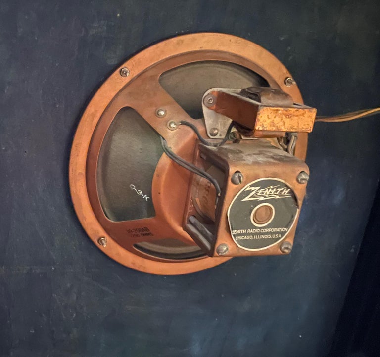 Zenith Model 6S254 Console Radio '1938', Bluetooth For Sale at 1stDibs