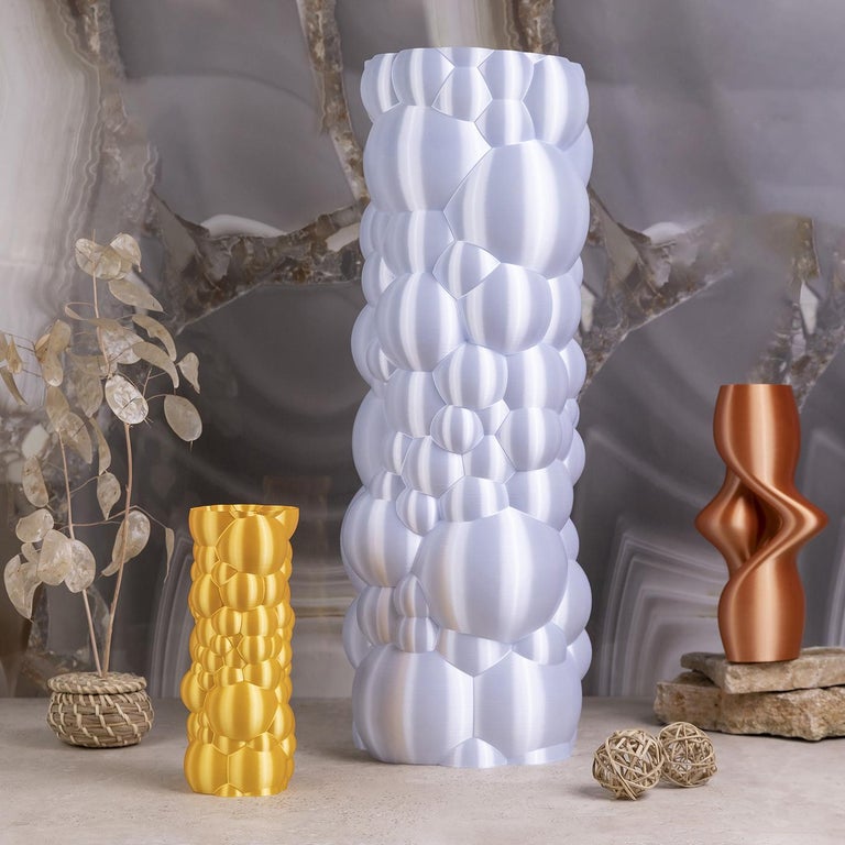 Zeus White Vase Sculpture For Sale at 1stDibs