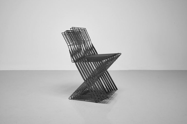 Zig Zag Wire Chairs Made in Italy 1970 For Sale at 1stDibs