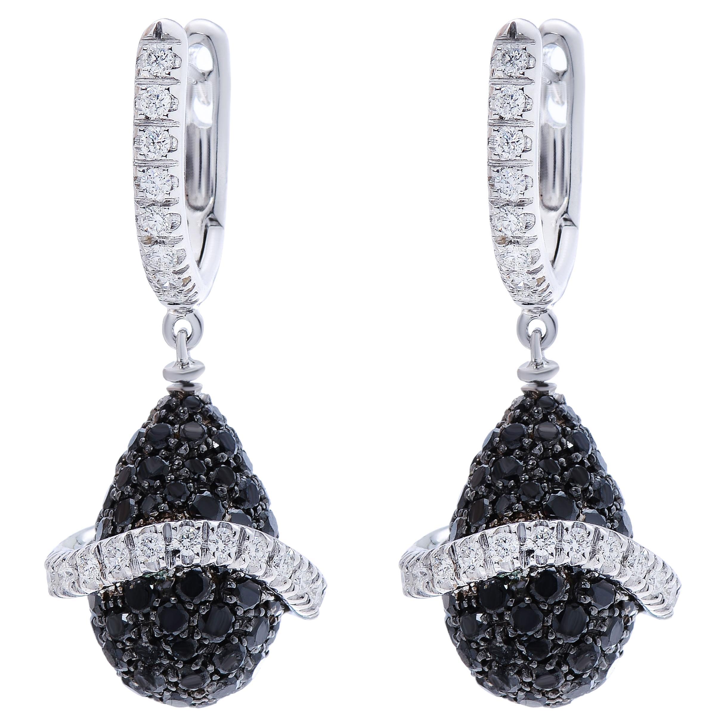 Zydo 18k White Gold, Black and White Diamond Drop Earrings For Sale at ...